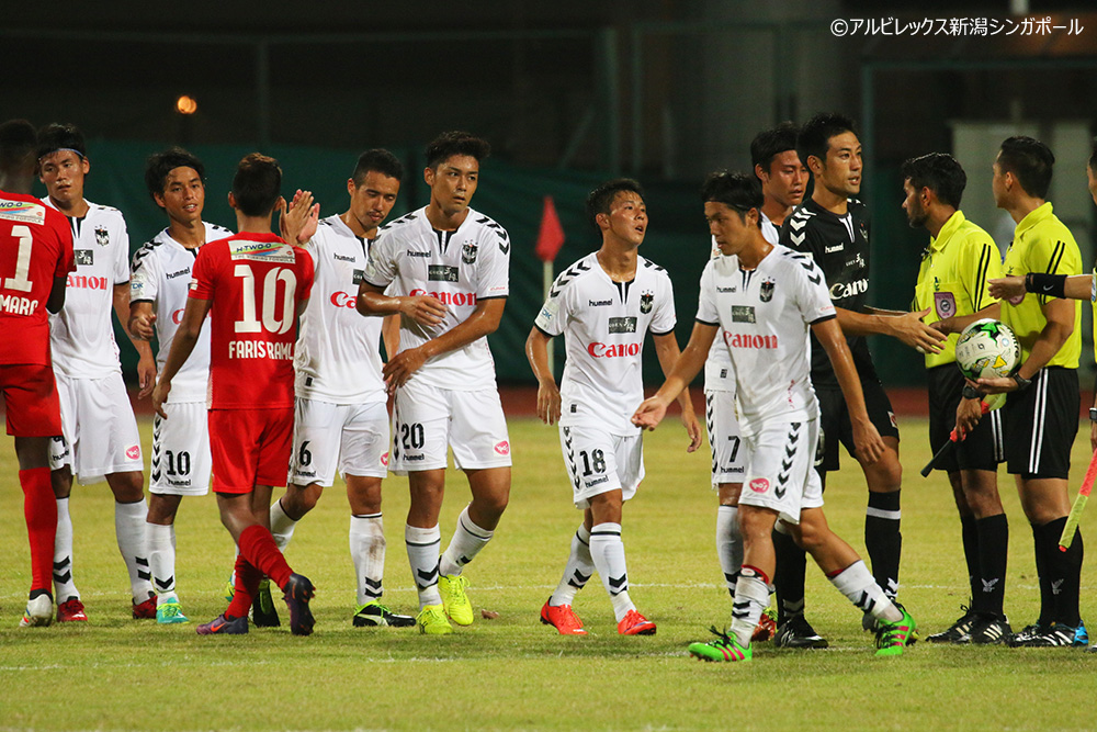 前節優勝決定のアルビS、今季最多3失点でホーム・ユナイテッドに敗れる | サッカーキング