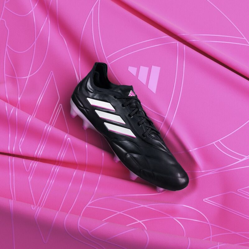 アディダスから新スパイク『COPA PURE』登場！ レザー使用、フィット感追及 | サッカーキング