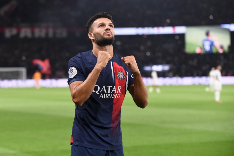 PSG、今夏加入のFWゴンサロ・ラモスの買取OP行使を発表！ 契約は2028年まで | サッカーキング